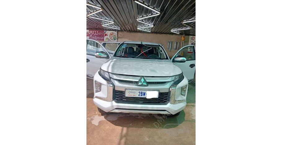 S.P Car Market